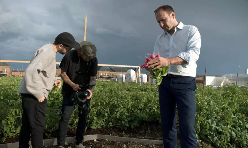 De supermerk yn Montreal is de earste yn Kanada, dy't produkten produseart yn 'e eigen dak Garden