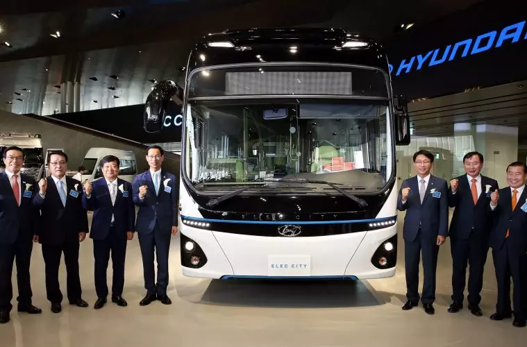 Ang Hyundai Electroautobus ay nag-mamaneho ng 290 km bawat bayad