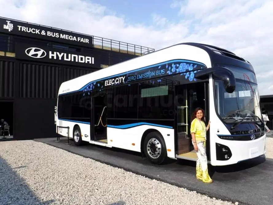 Hyundai Electroautobus memandu 290 km setiap caj