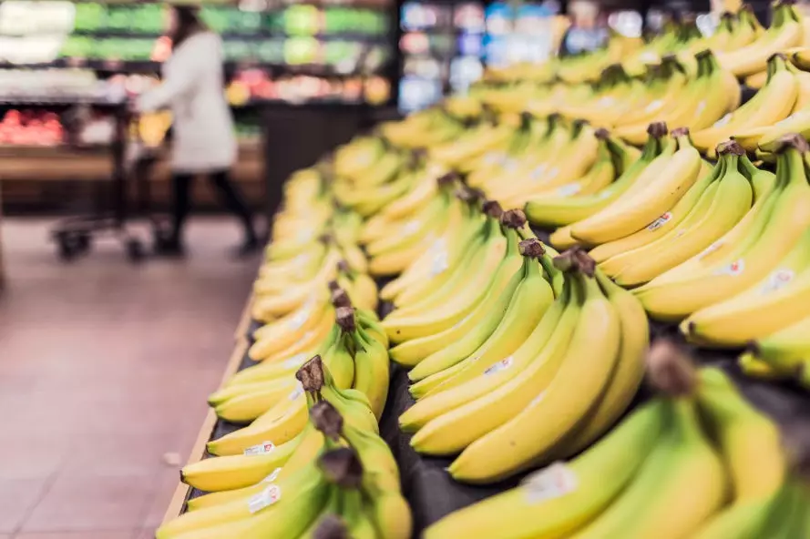 Inggris menghemat pisang