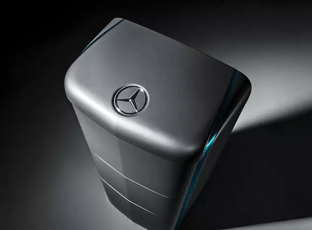 Mercedes - New Tesla Hot Home Capters tauvaga?