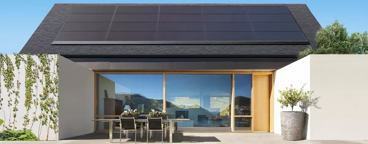 Teslaは屋根のための新しい太陽電池パネルを提示します。 Facepla.net最新のエコロジーニュース