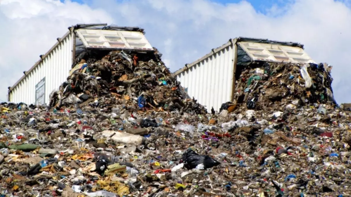 Intian pääkaupunki kielletty muovisäiliö