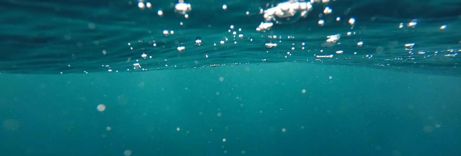 La nouvelle batterie activée par l'eau de mer peut remplacer le lithium coûteux