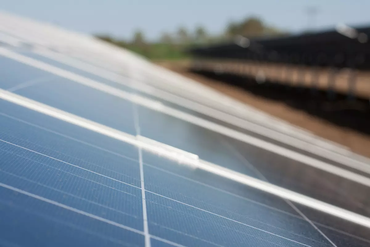 Rekord lave priser for solenergi i Dubai. FacePla.net Siste økologi Nyheter