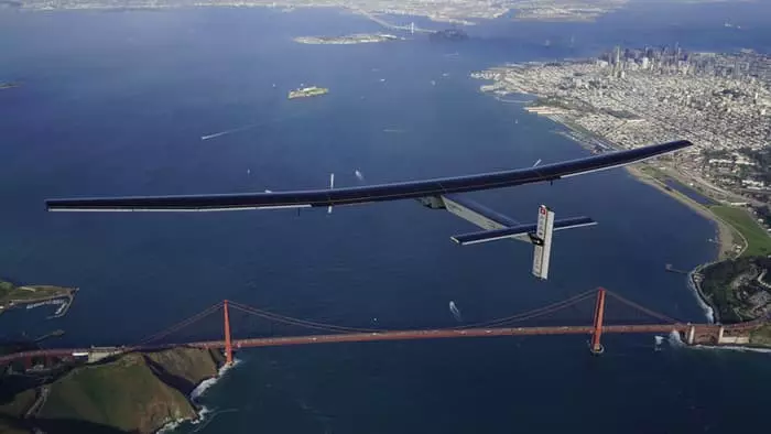 Solar Impulse 2 bat les records à nouveau!