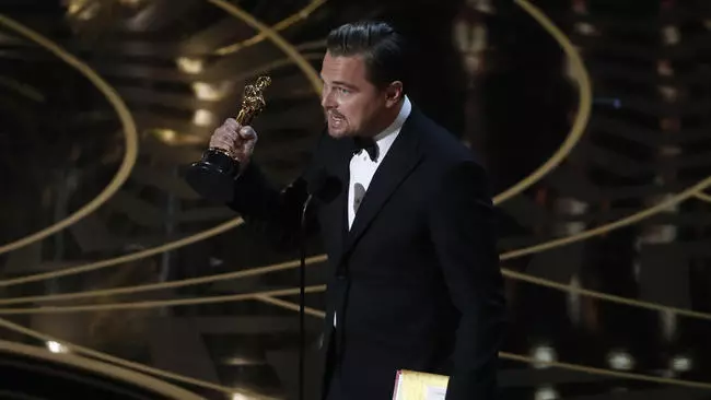 Leonardo di Caprio獲得了奧斯卡和氣候變化問題的魔力