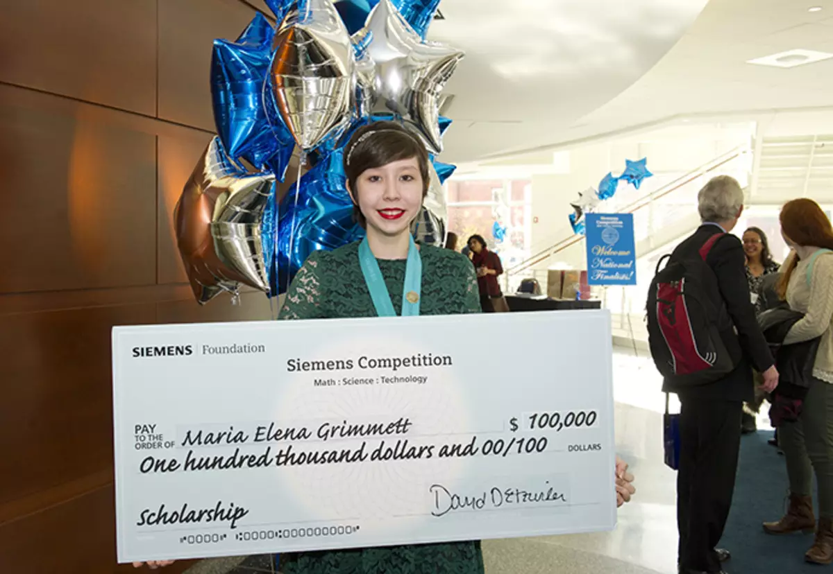 Schoolgirl vant $ 100.000 for oppfinnelsen av en ny måte å rense drikkevann på