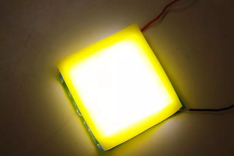 LED putih fleksibel fleksibel sing efektif. Warta Ekologi Paling Anyar