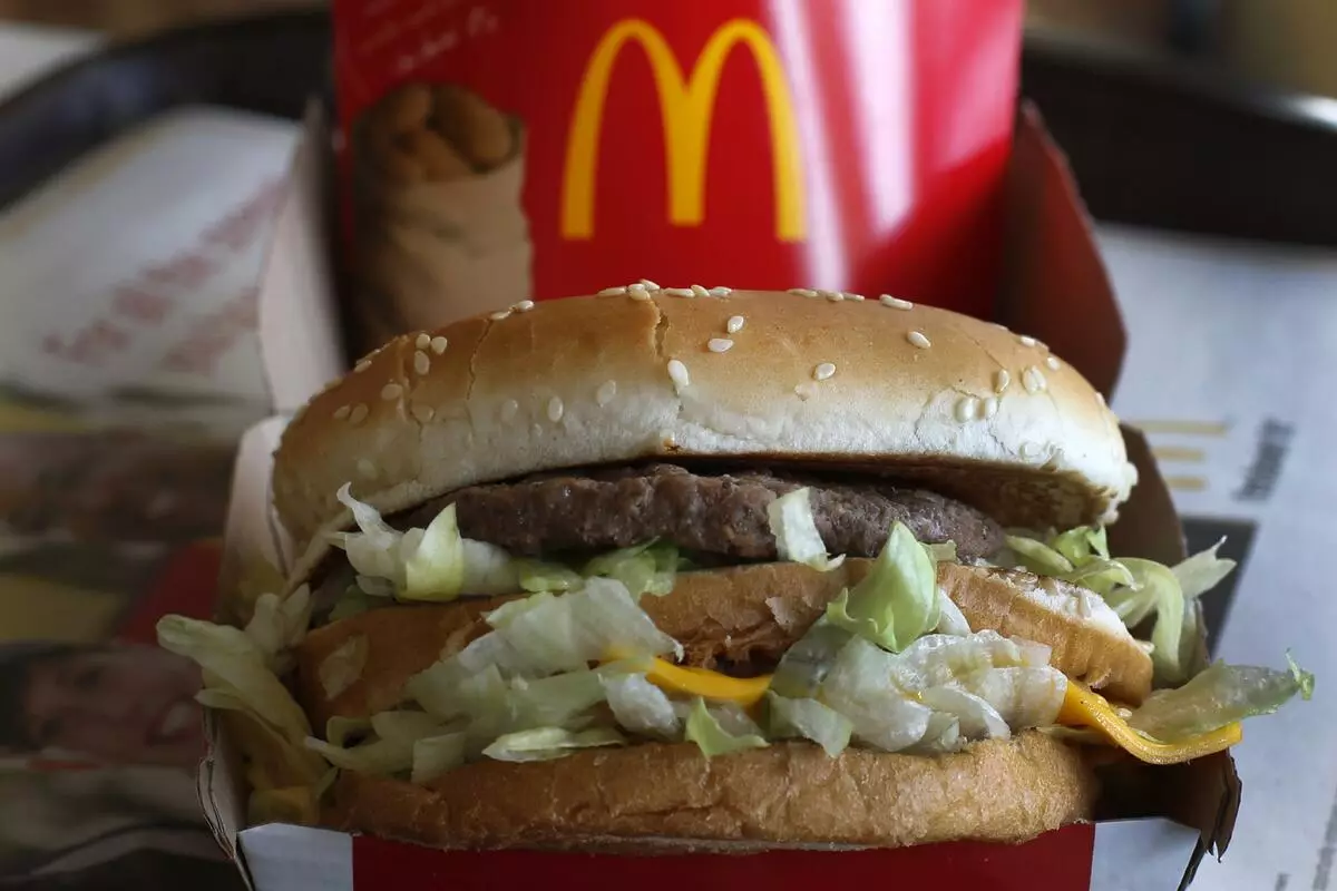 McDonald's rivela i segreti sul suo cibo per restituire l'acquirente