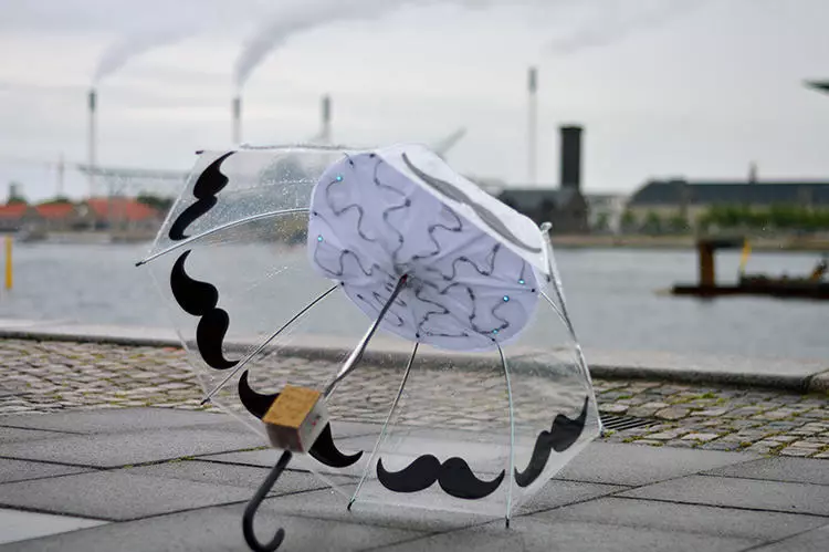 Un paraguas inteligente rastrea la contaminación del aire. Últimas noticias de ecología de FACPLA.NET