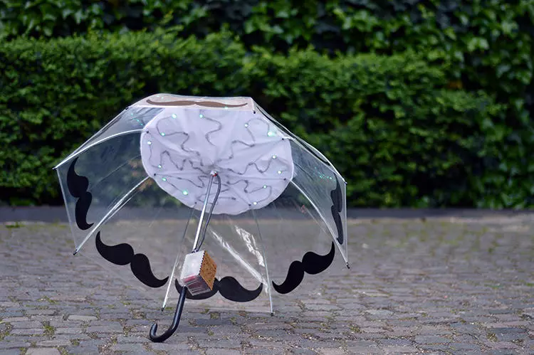 Umbrella Smart hufuatilia uchafuzi wa hewa.