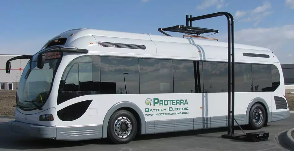 Electric bus hits records: 1100 kilometers in 24 hours on the electric shirt