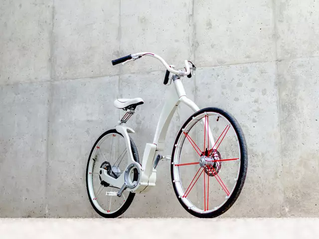 Electric Bike Gi Bike: Kolme sekuntia alkuun