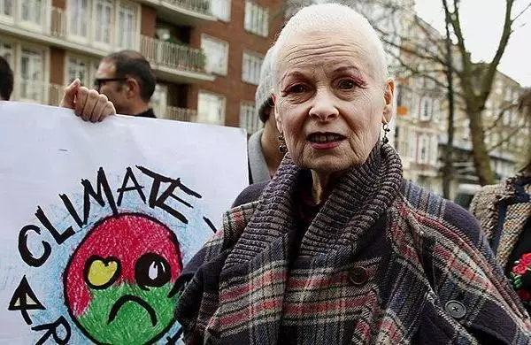 Vivien Westwood menentang frekuensi