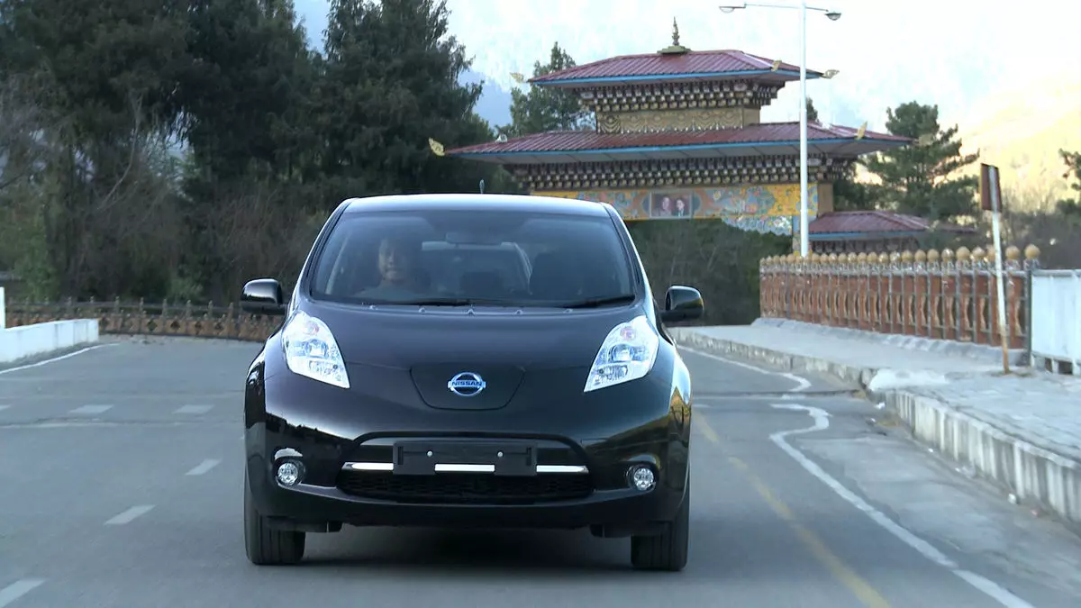 Nissan Leaf - Elektrische Mobilfunkbeamte des Himalaya-Königreichs