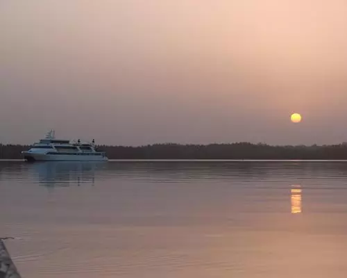 7 Cruise neamhghnách ina gcaithfidh tú cuairt a thabhairt ar a laghad uair amháin sa saol