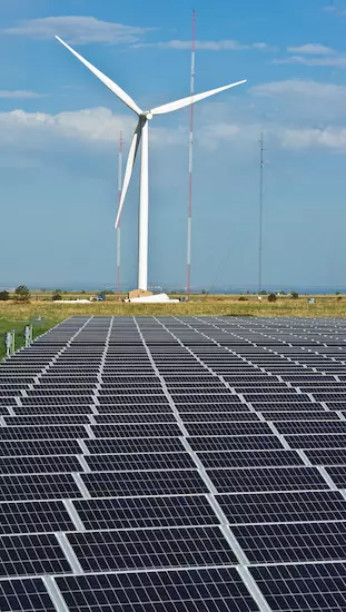 Mukaan lukien tuulivoima, aurinko, biomassan, geotermisen lähteet, roskat ja vesivarojen jalostus, lisätään Yhdysvaltain ennätykseen 49% vuonna 2012