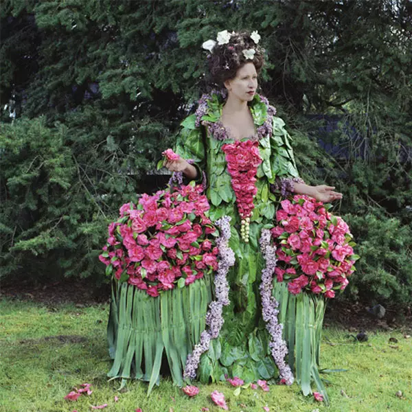 Tres diseñadores de moda de plantas.