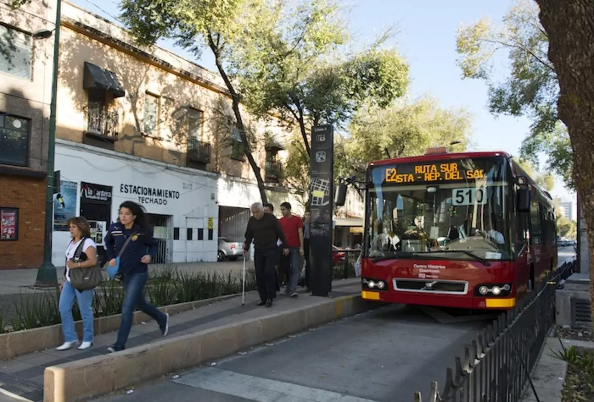 La Ciudad de México recibió una prima de desarrollo sostenible del transporte 2013.