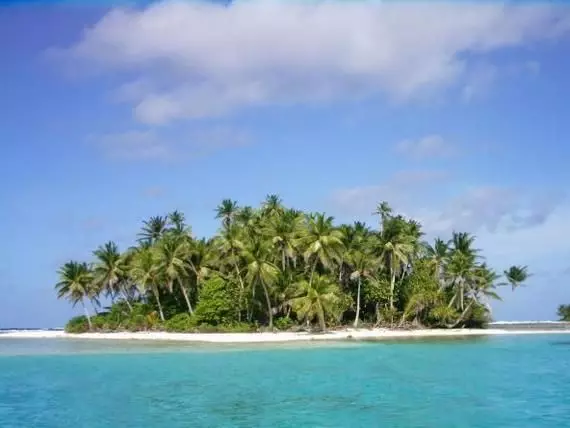 太平洋諸島は太陽のエネルギーを支持してディーゼルを完全に放棄しました