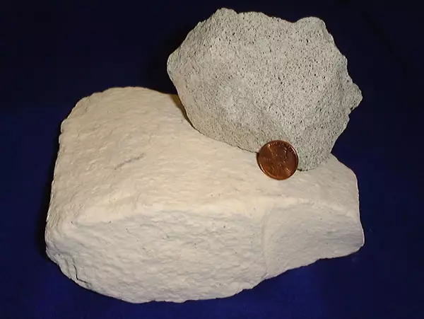 Zoguolite