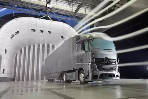 Mercedes-Benz Aerodynamics Trailer