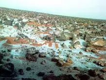 Neige inhabituelle sur Mars? L'appareil orbital de la NASA a vu des flocons de neige de dioxyde de carbone