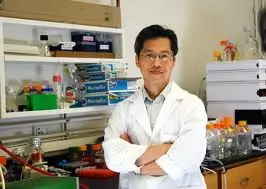 Profesor James Liao.