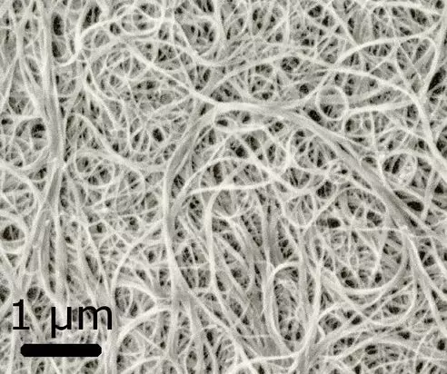 Nanotubes karboni