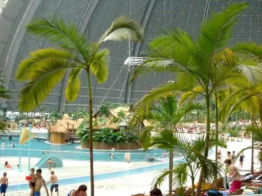 Tropical_islands_resort.