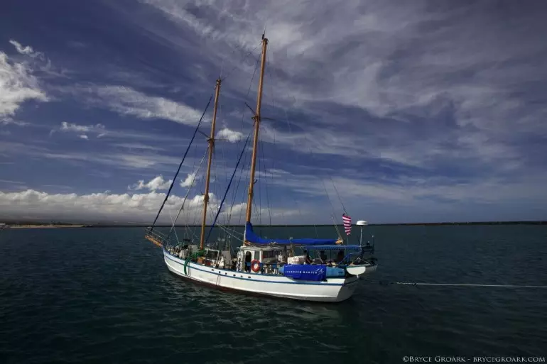 کشتی همراه Aquapod، Schooner Machias (Bruce Crowd)