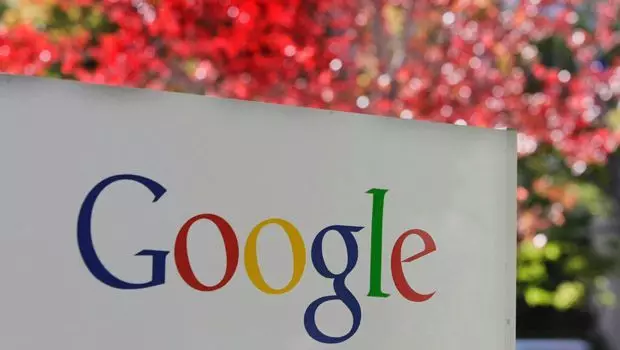 Google सौर ऊर्जा संयंत्र में $ 168,000,000 का निवेश करता है