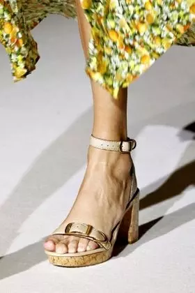 Stella McCartney Pranvera-Verë 2011: Sandale me cilësi të lartë të lëkurës