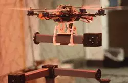 Sensation på YouTube - Flying Robots