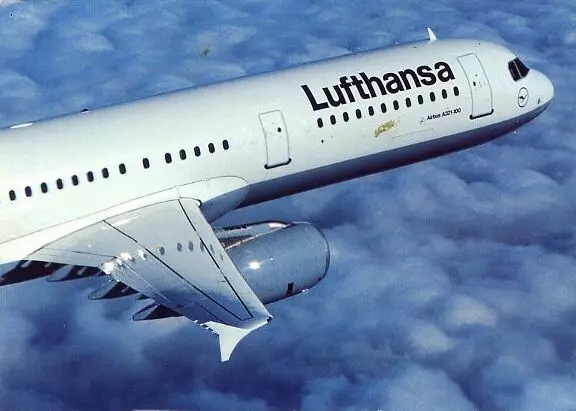 Lufthansa Airlines parantos nyiapkeun transisi ka BojoChatin 5897_1