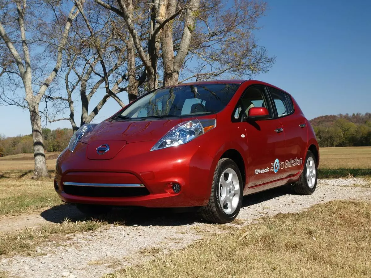 Electromobile Nissan Leaf: novos detalles