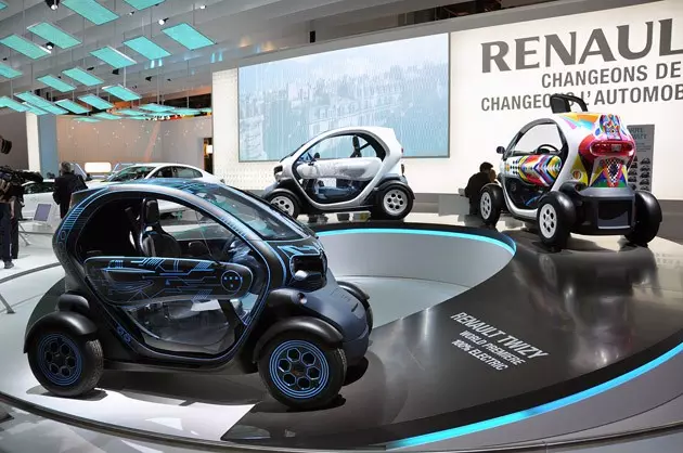 Fresh "greens" from the Parisian car dealership from Renault