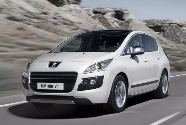 Peugeot dia manomana ny hamoaka 3008 hybrid4 - ny hybrid diesel voalohany