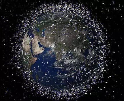 Ilustrace znečištění orbitálního prostoru