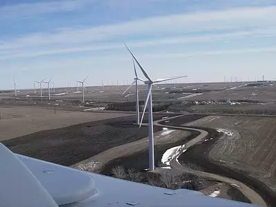 Google은 풍력 에너지에 투자합니다