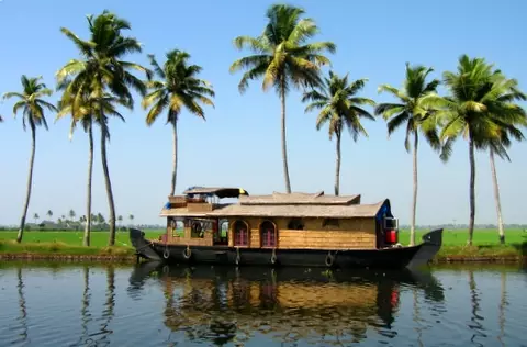 Kerala_useouseboat.