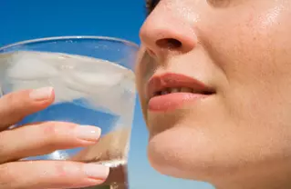 よりきれいな水を飲む