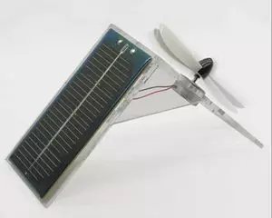 جيڪڏهن توهان کي سمنڊ جي ويڙهه کان پوء سڪي وڃڻ گهرجي، سولر شمسي توانائي استعمال ڪريو