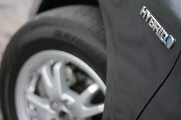 Zdá se, že toyota Prius 2010 má problémy s brzdami