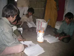 Cheap solar lamps for the poorest part of the population of India