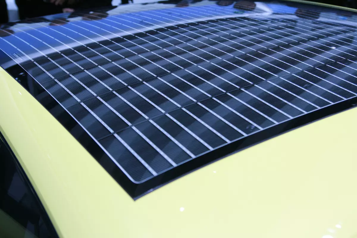 Solar Panel on implanteerinud katuse VW e-up