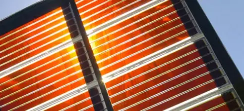 सौर पेशींसाठी स्वस्त आणि कार्यक्षम nanomaterial तयार केले