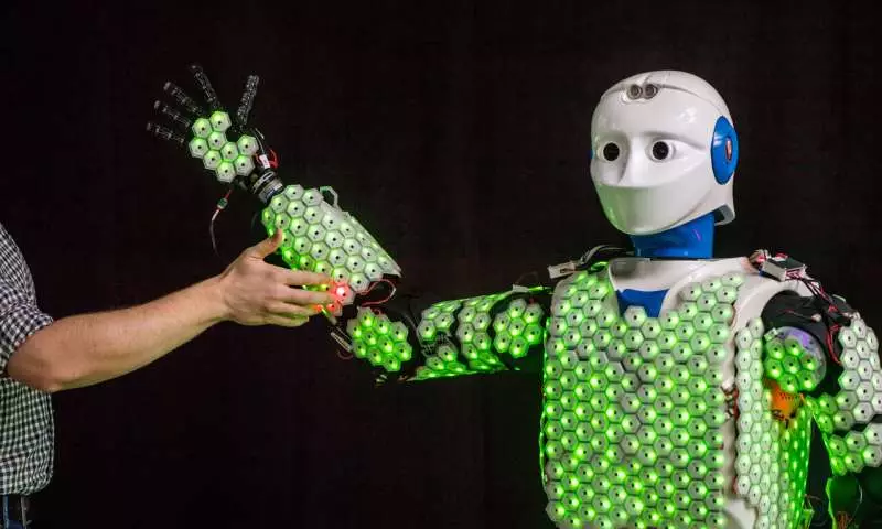 રોબોટ્સ માટે અત્યંત કાર્યક્ષમ પાવર પ્લેન